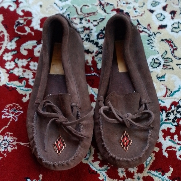 Manitobah Mukluks | Shoes | Brown Suede Manitobah Mukluks Moccasin ...